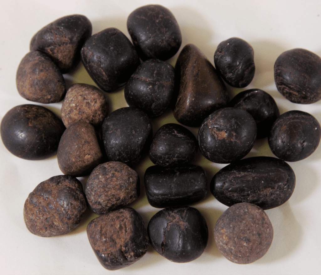 1lb of Tumbled Garnet, Small (19mm-25mm) - Kids Love Rocks